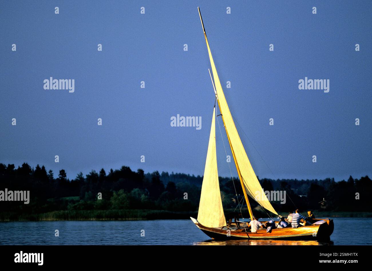 India style sail boat on lake chiemsee, Chiemsee, Chiemgau, Bavaria ...