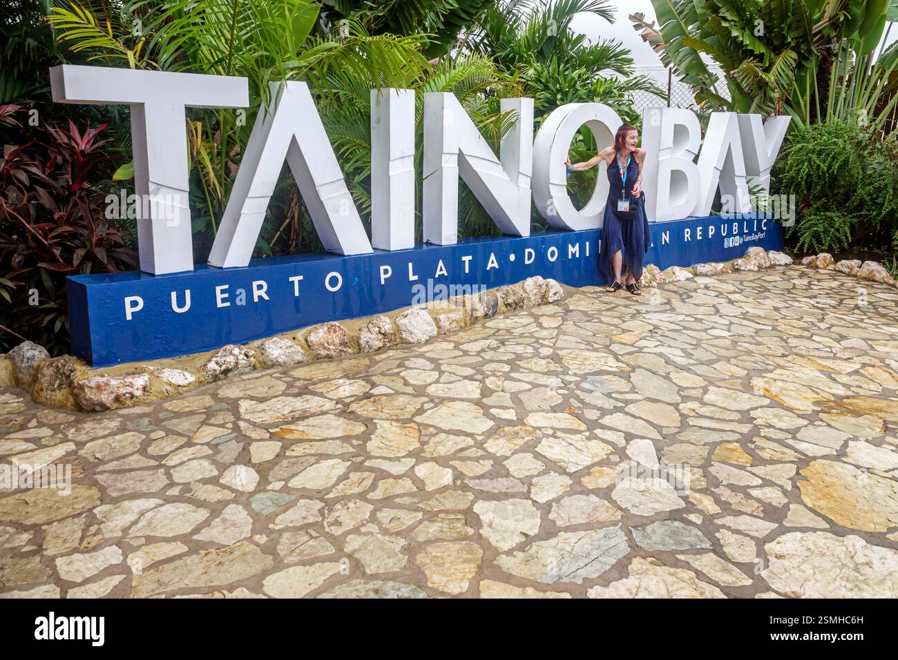 San Felipe de Puerto Plata Dominican Republic,Taino Bay port,shopping ...