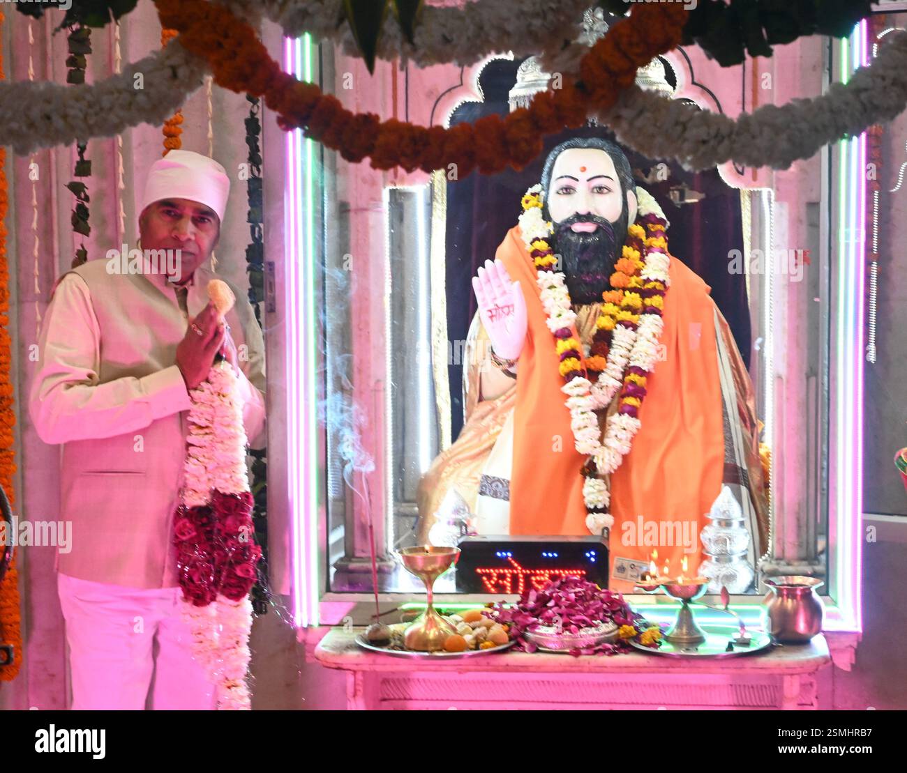 New Delhi, India. 12th Feb, 2025. NEW DELHI, INDIA - FEBRUARY 12: LOk ...