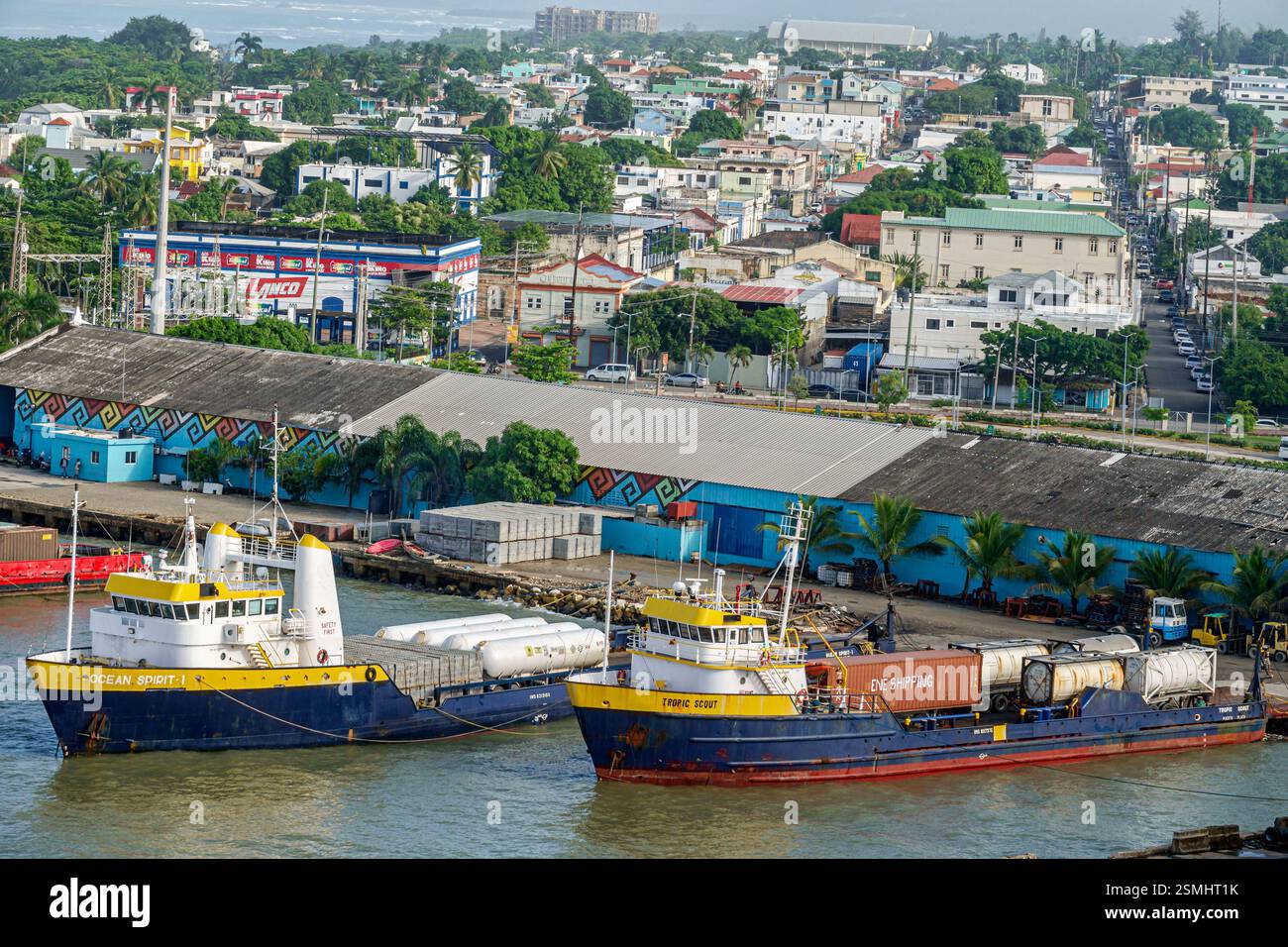 Ene shipping container hi-res stock photography and images - Alamy