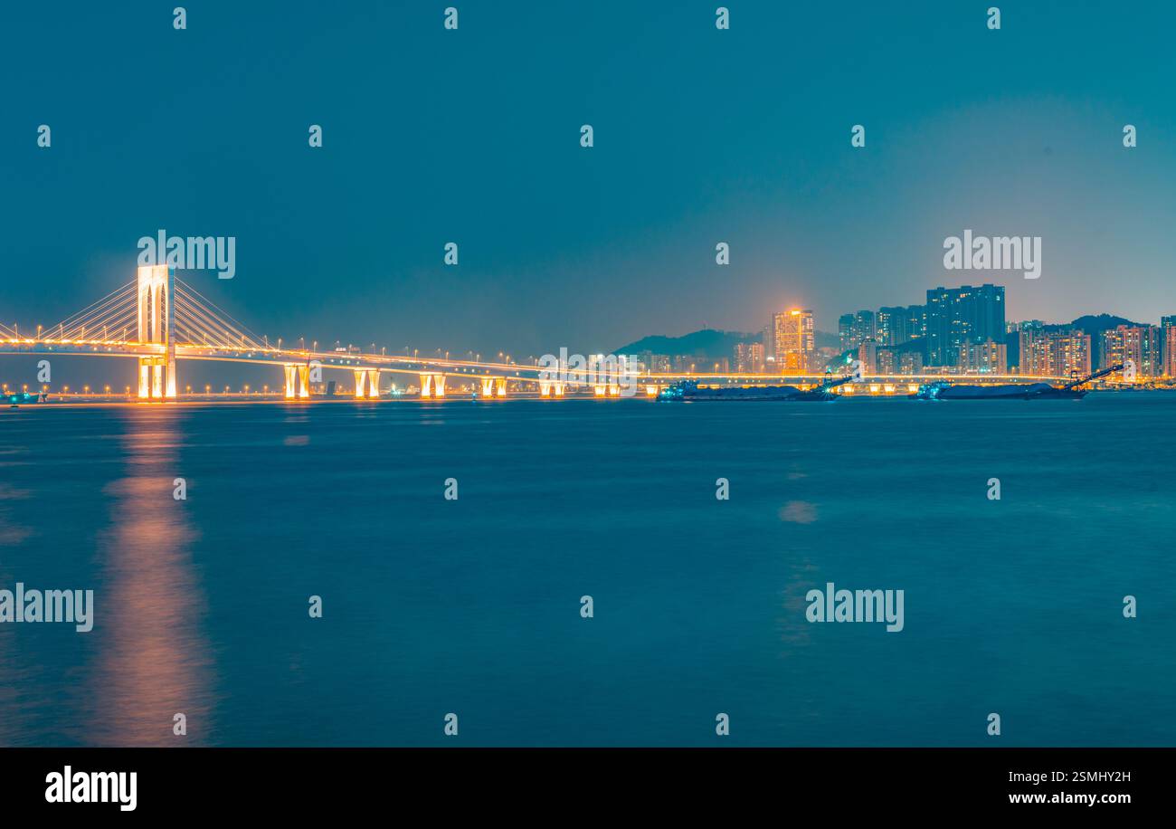 Night view of Macau across Zhuhai Stock Photo - Alamy