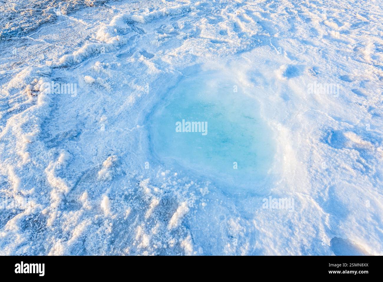 Emerald Lake, Lenghu Town, Haixi, Qinghai Stock Photo - Alamy