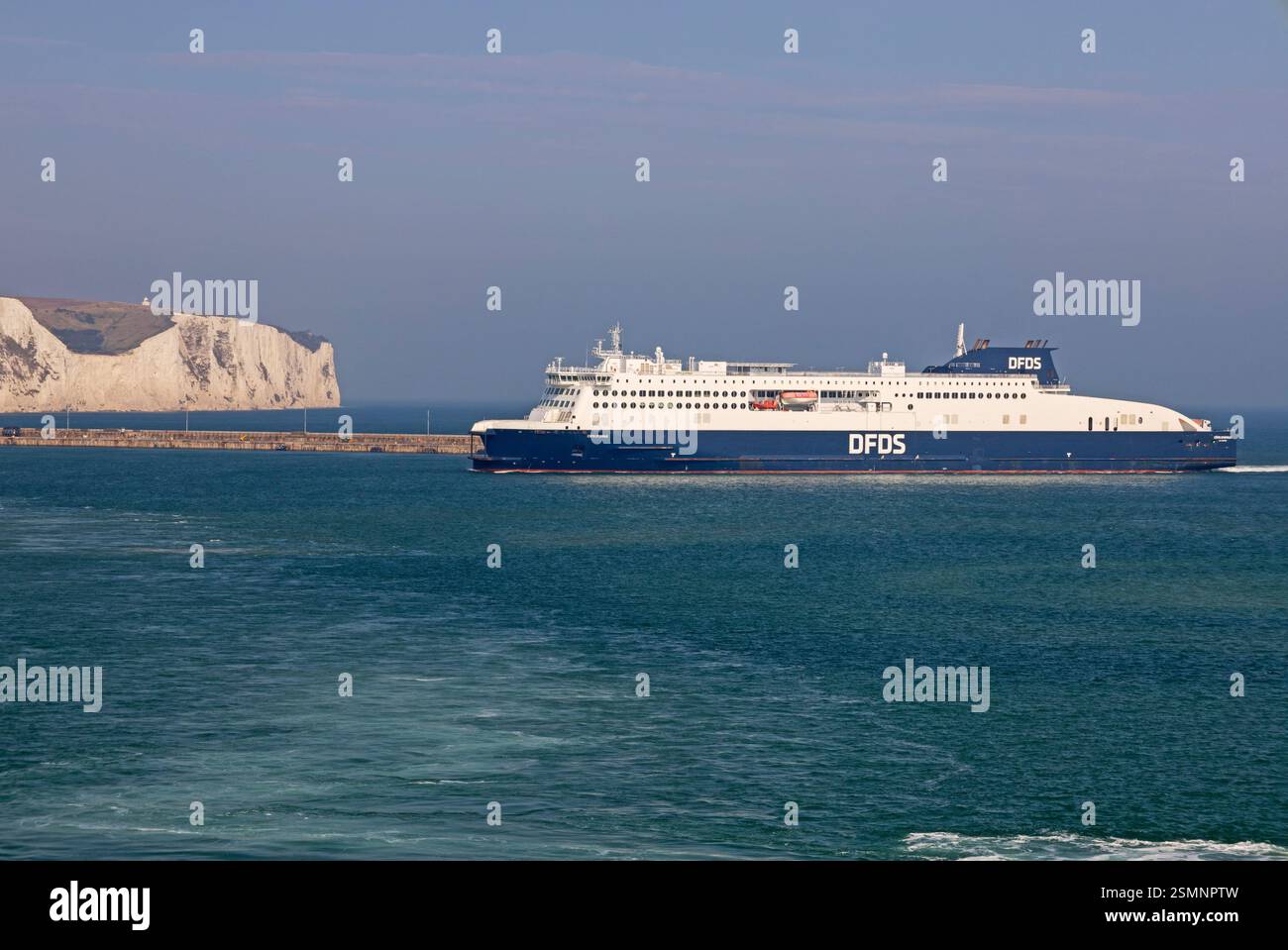 DFDS Cross-channel ferry sailing into the Port of Dover, Dover, Kent ...