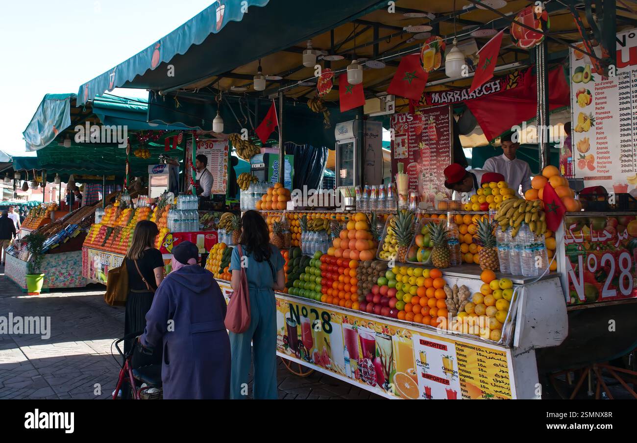 Moroccan Juice Stand in Marrakech Market. Morocco Stock Photo - Alamy