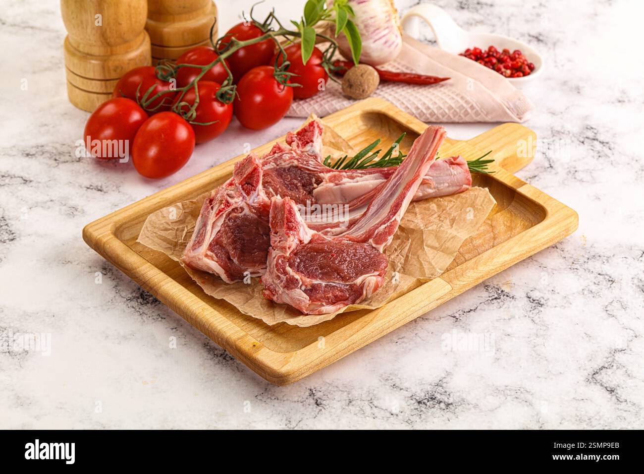 Raw Rack of Lamb ribs for cooking Stock Photo - Alamy