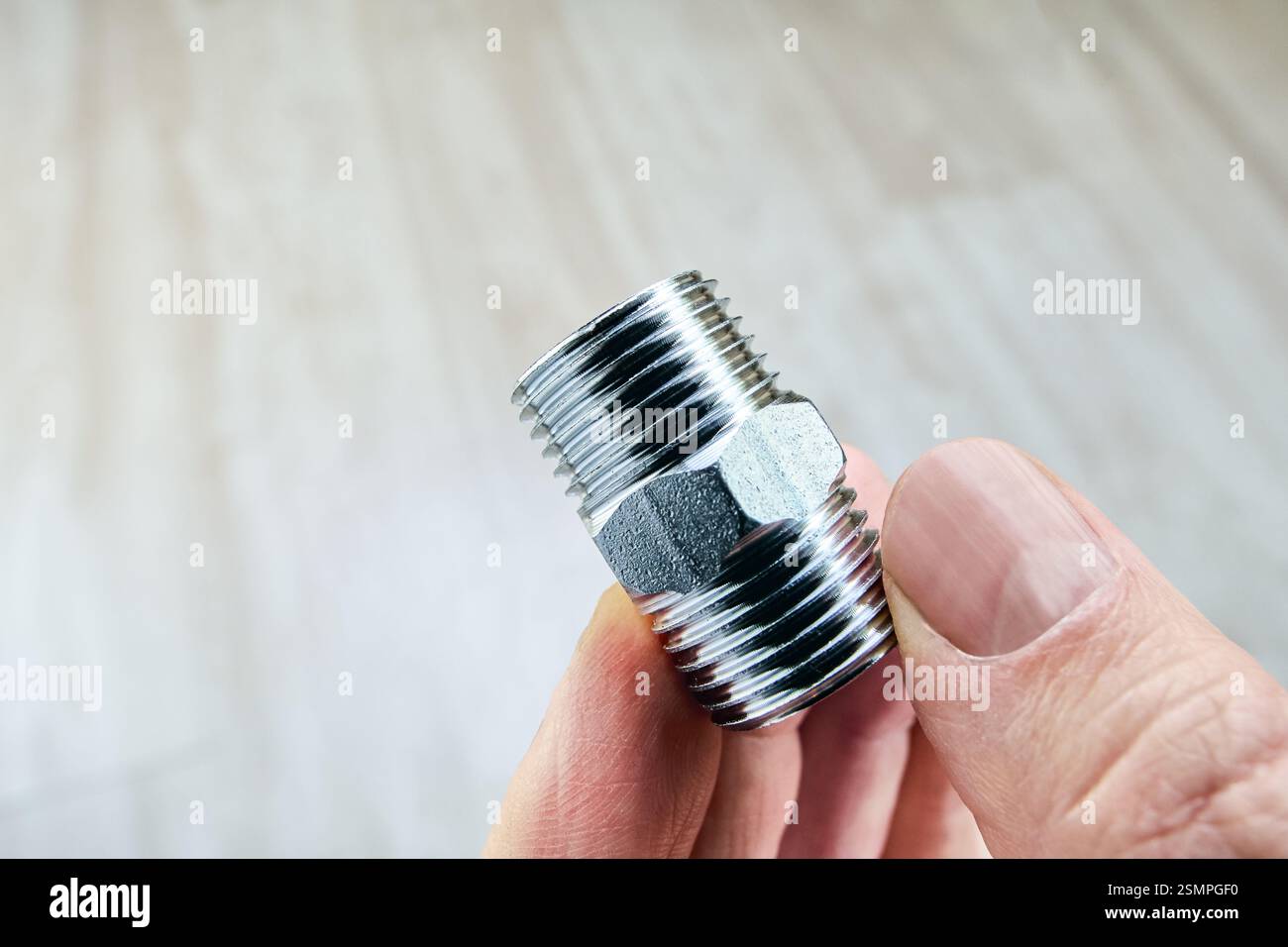 Internal threads of water pipes hi-res stock photography and images - Alamy
