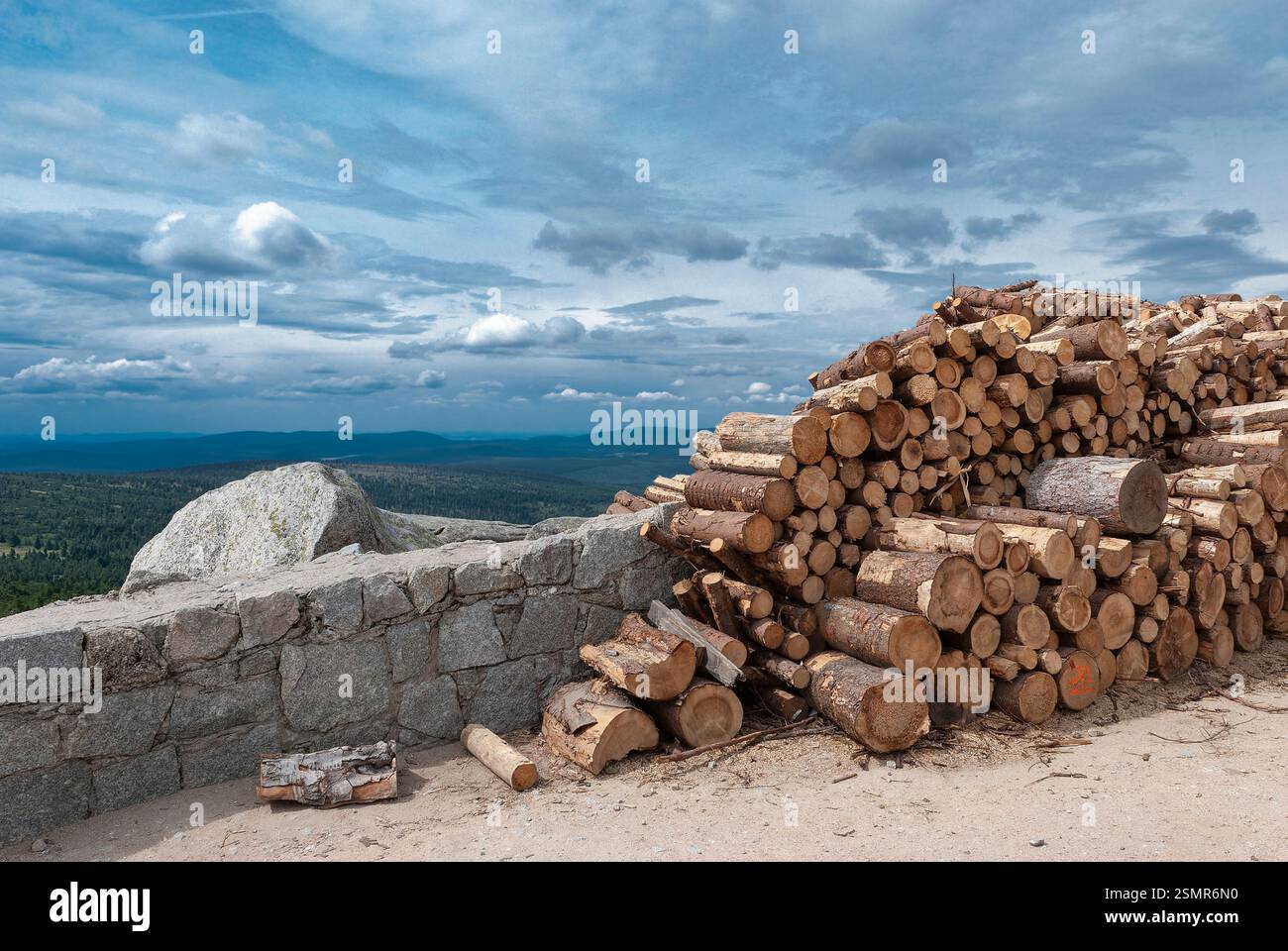 Sample wall from stone hi-res stock photography and images - Alamy