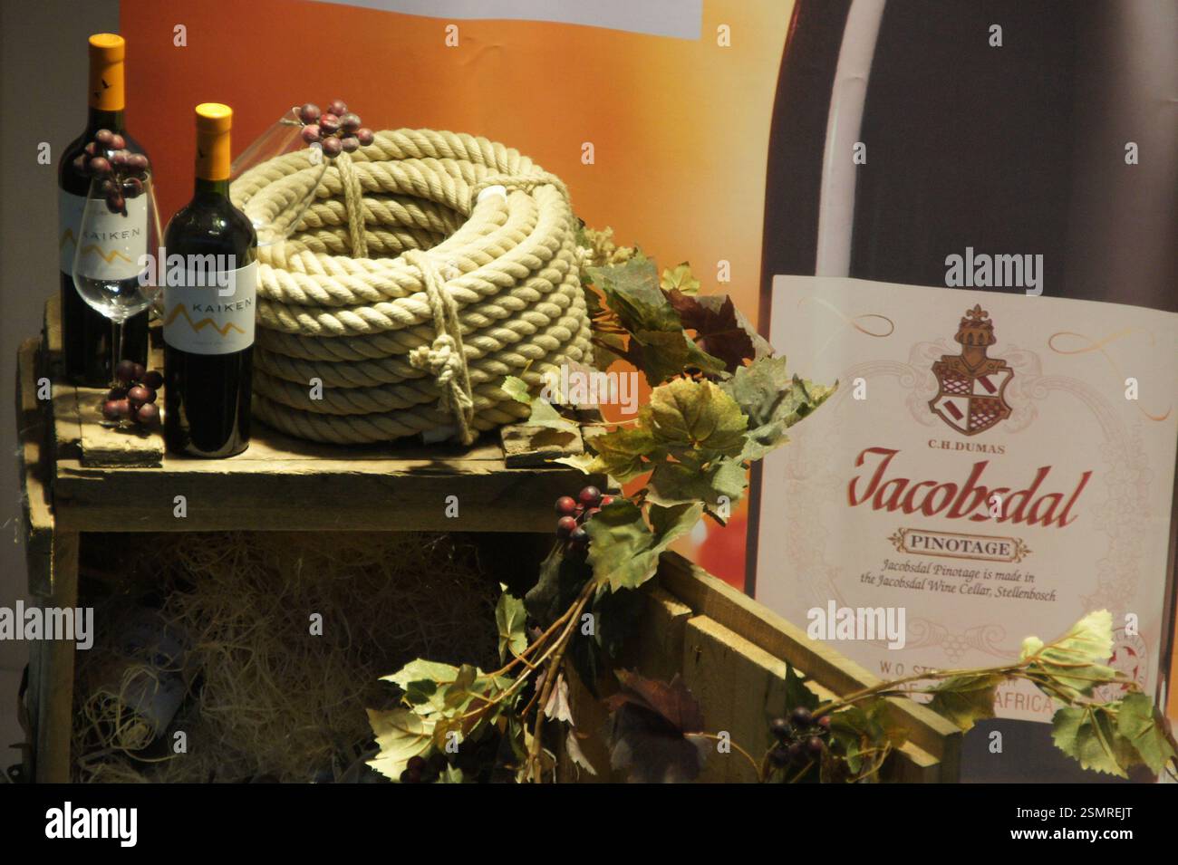 South african pinotage bottle hi-res stock photography and images - Alamy