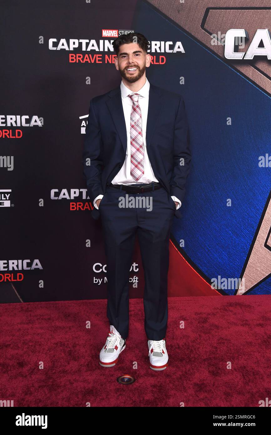 Sammy Alvarez bei der Weltpremiere des Kinofilms 'Captain America ...