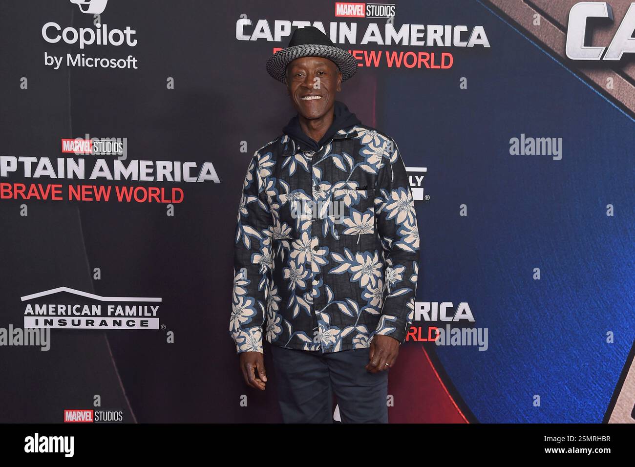 Don Cheadle bei der Weltpremiere des Kinofilms 'Captain America: Brave ...