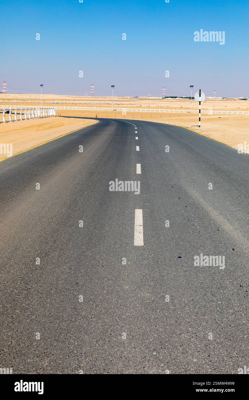 Dubai empty road hi-res stock photography and images - Alamy
