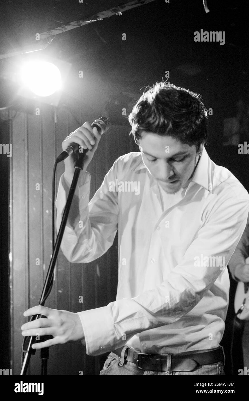 Tyla singer hi-res stock photography and images - Alamy