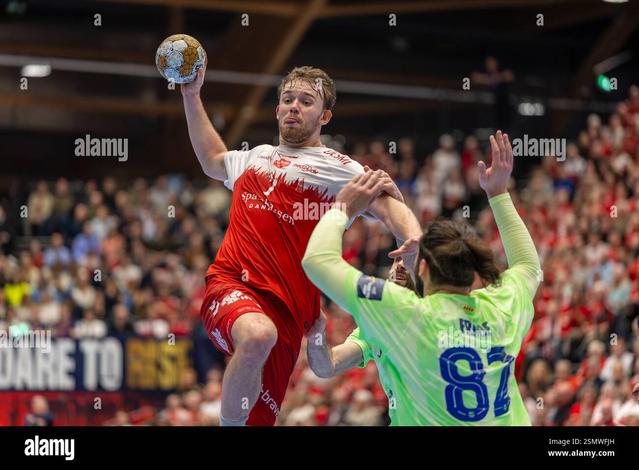 Aalborg, Denmark. 12th Feb, 2025. Thomas Arnoldsen (7) of Aalborg ...