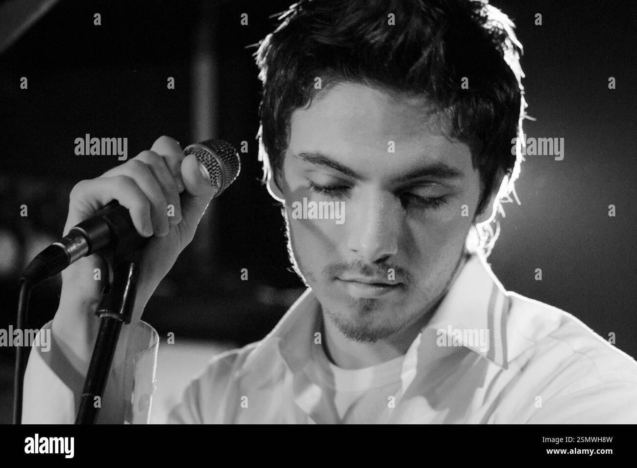 TYLER JAMES, CONCERT, 2004: Singer Tyler James supporting Amy Winehouse ...