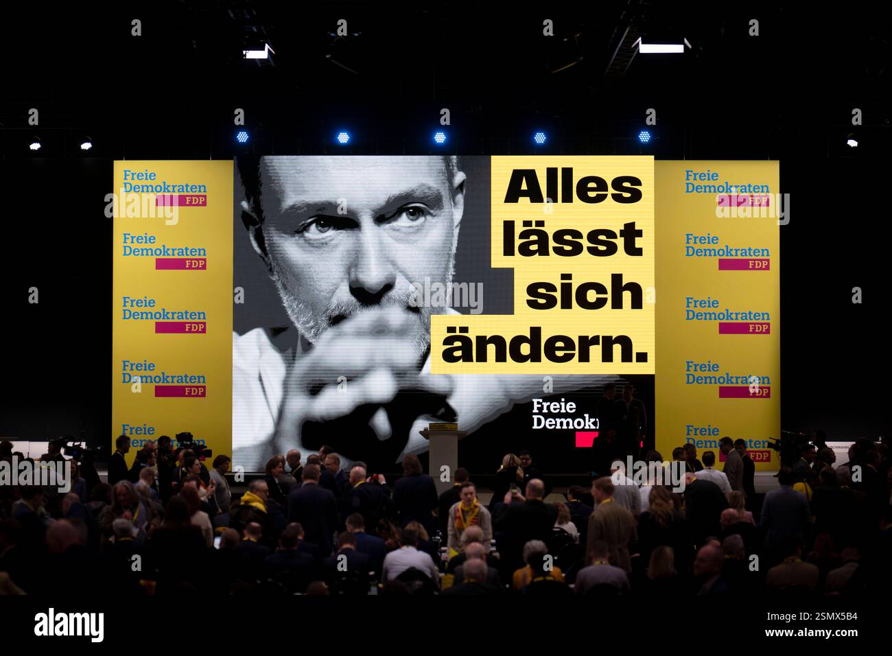 FDP Parteitag DEU, Deutschland, Germany, Berlin, 09.02.2025 Anzeige ...