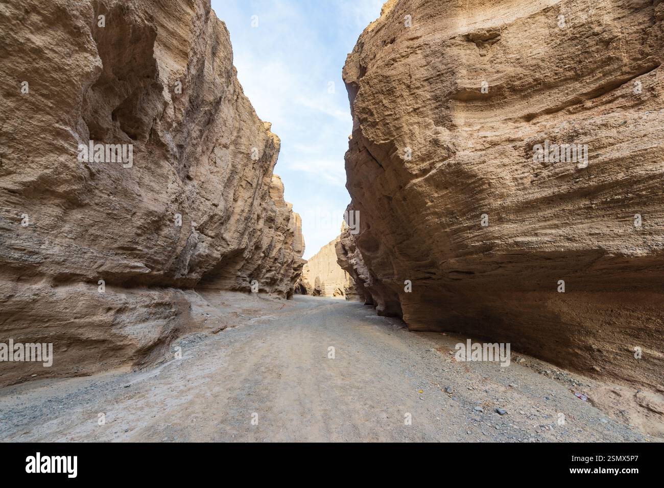 Lop Nur Grand Canyon in Korla, Xinjiang, China Stock Photo - Alamy