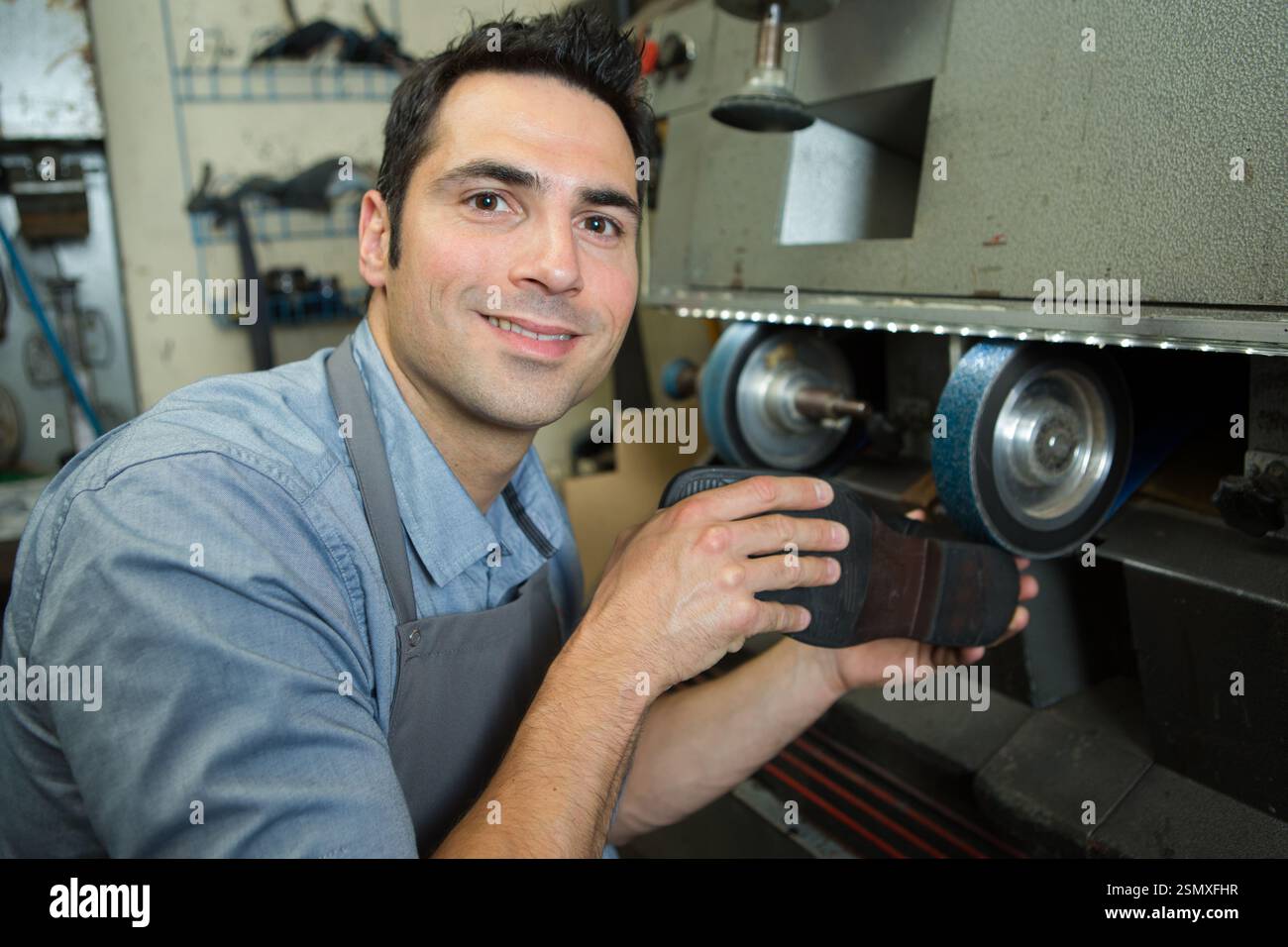 Skilled worker repairing metal lathe hi-res stock photography and ...