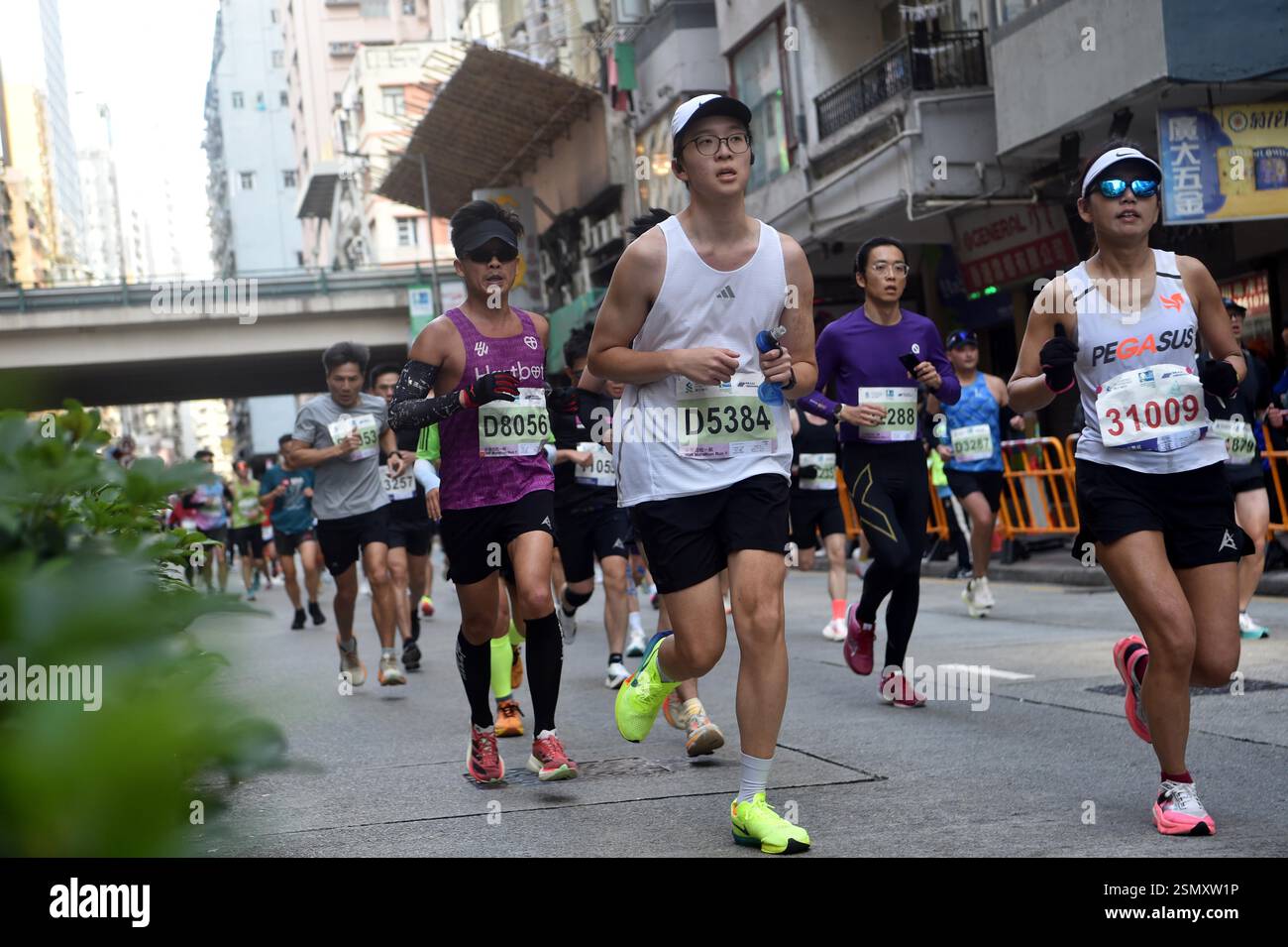 The 2025 Standard Chartered Hong Kong Marathon kicks off, Hong Kong ...