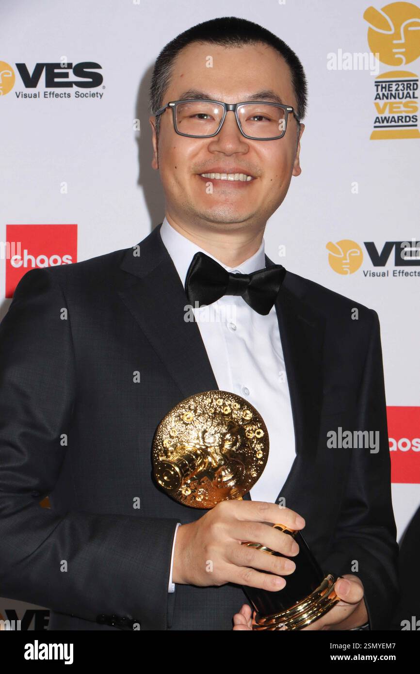 Xin Steve Guo 02/11/2025 The 23rd Annual VES Awards Press Room held at ...