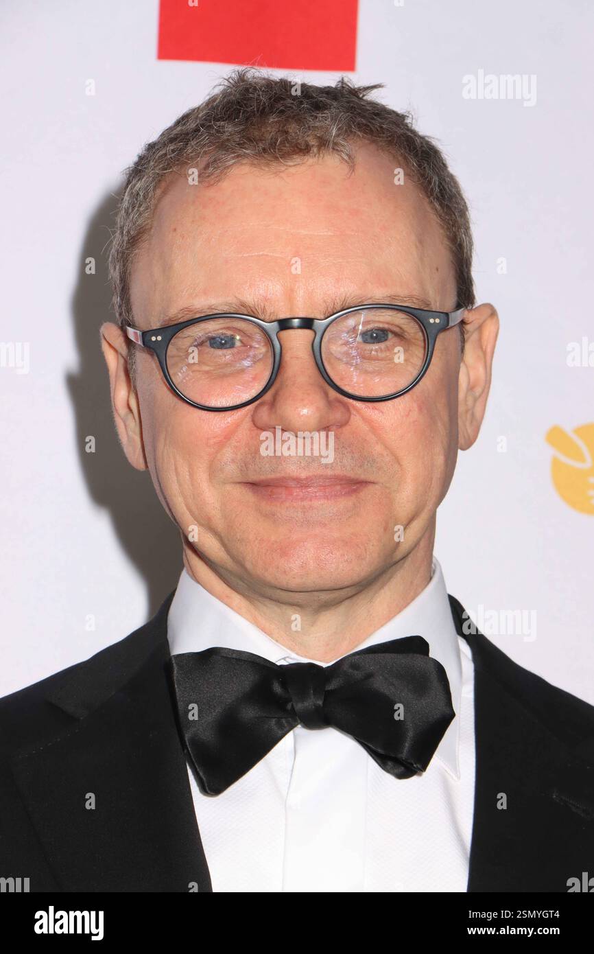 Robert Bock 02/11/2025 The 23rd Annual VES Awards Arrival held at The Beverly Hilton in Beverly ...