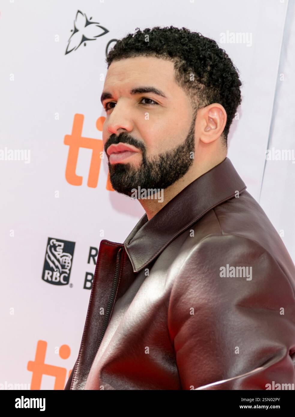 Recording artist Drake attends the premiere of 'The Carter Effect ...