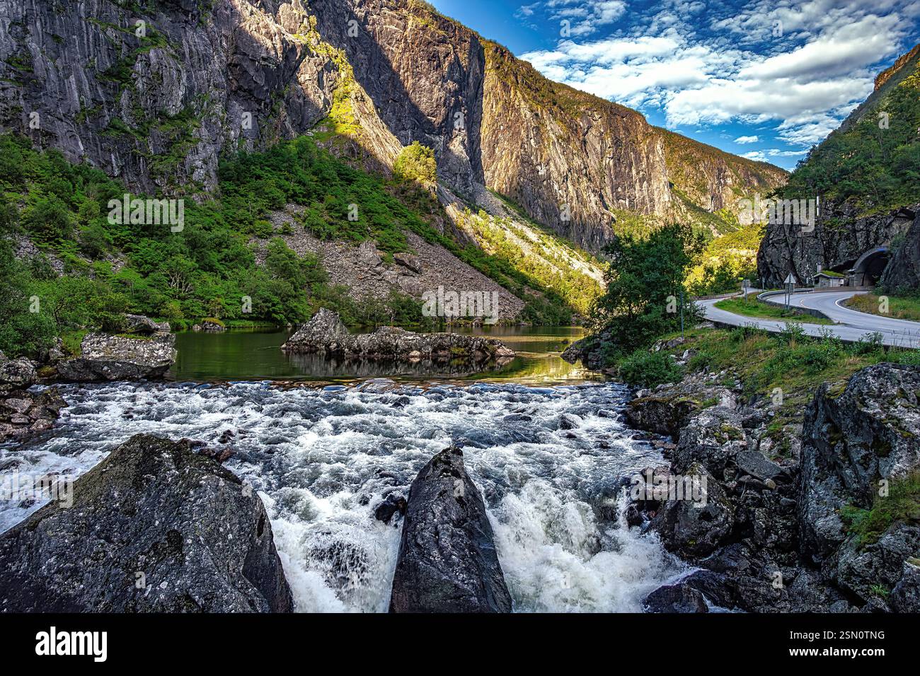 Mabo tunnel hi-res stock photography and images - Alamy