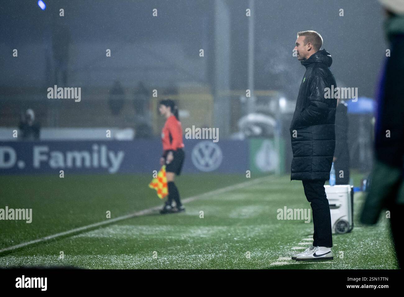Tommy Stroot (VfL Wolfsburg, Trainer), GER, TSG 1899 Hoffenheim vs VfL ...
