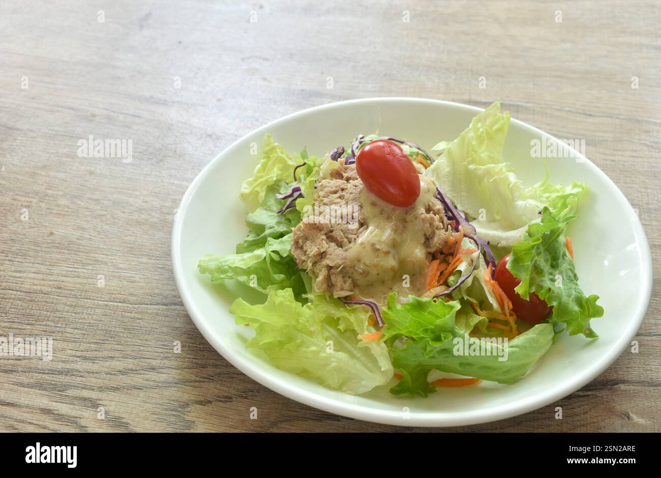 mashed tuna with vegetable salad dressing Japanese roasted sesame cream ...