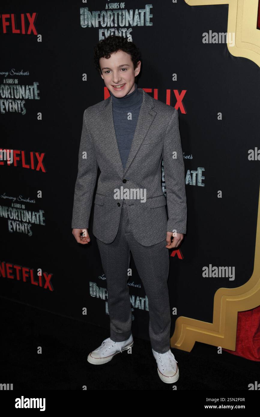 Netflix's Lemony Snicket's 'A Series of Unfortunate Events' Season 2 ...