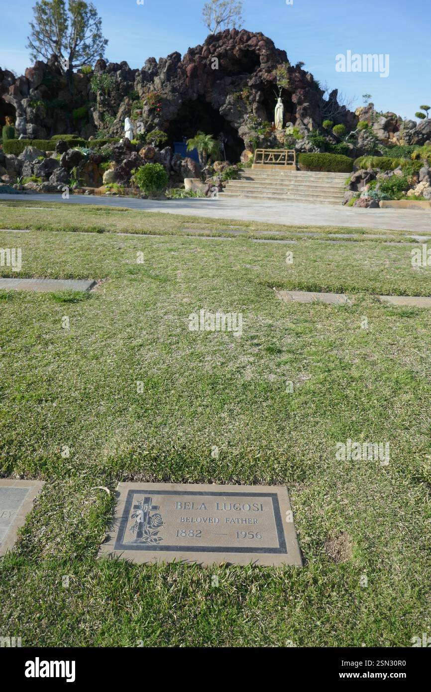 Culver City, California, USA 11th February 2025 Actor Bela Lugosi Grave ...