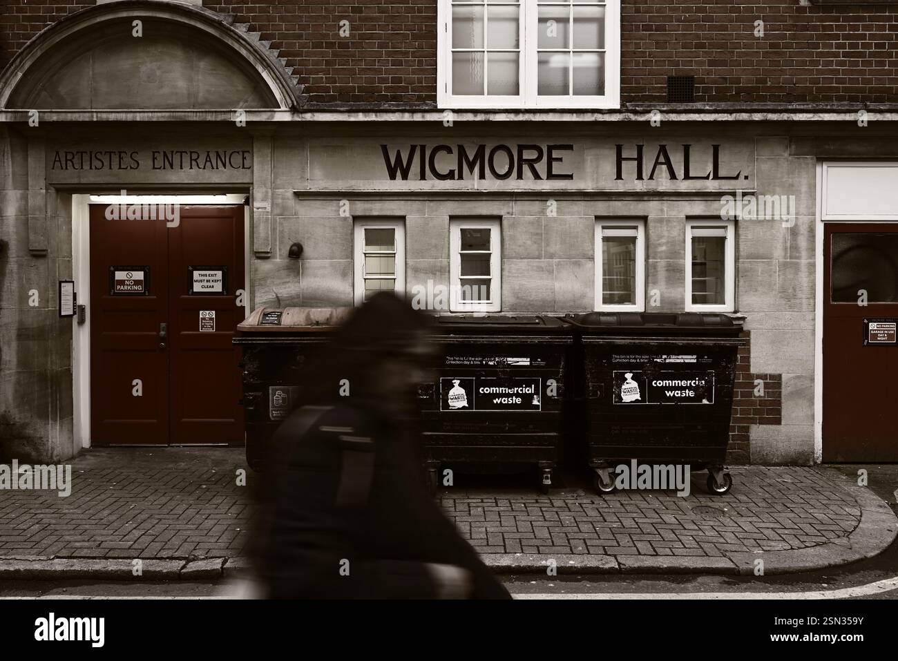 Wig more hall hi-res stock photography and images - Alamy