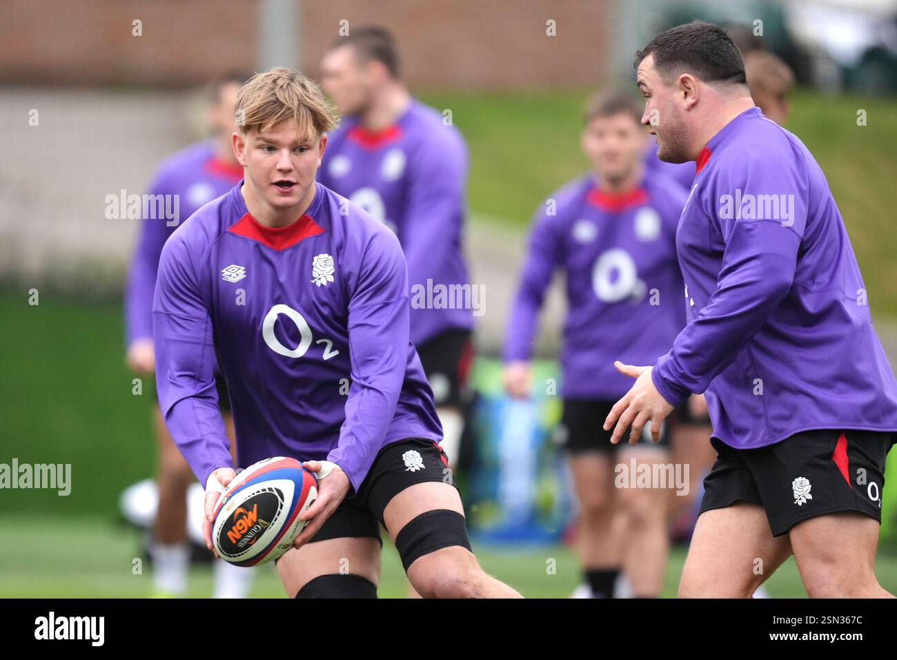 England's Henry Pollock (left) and Jamie George during a training ...