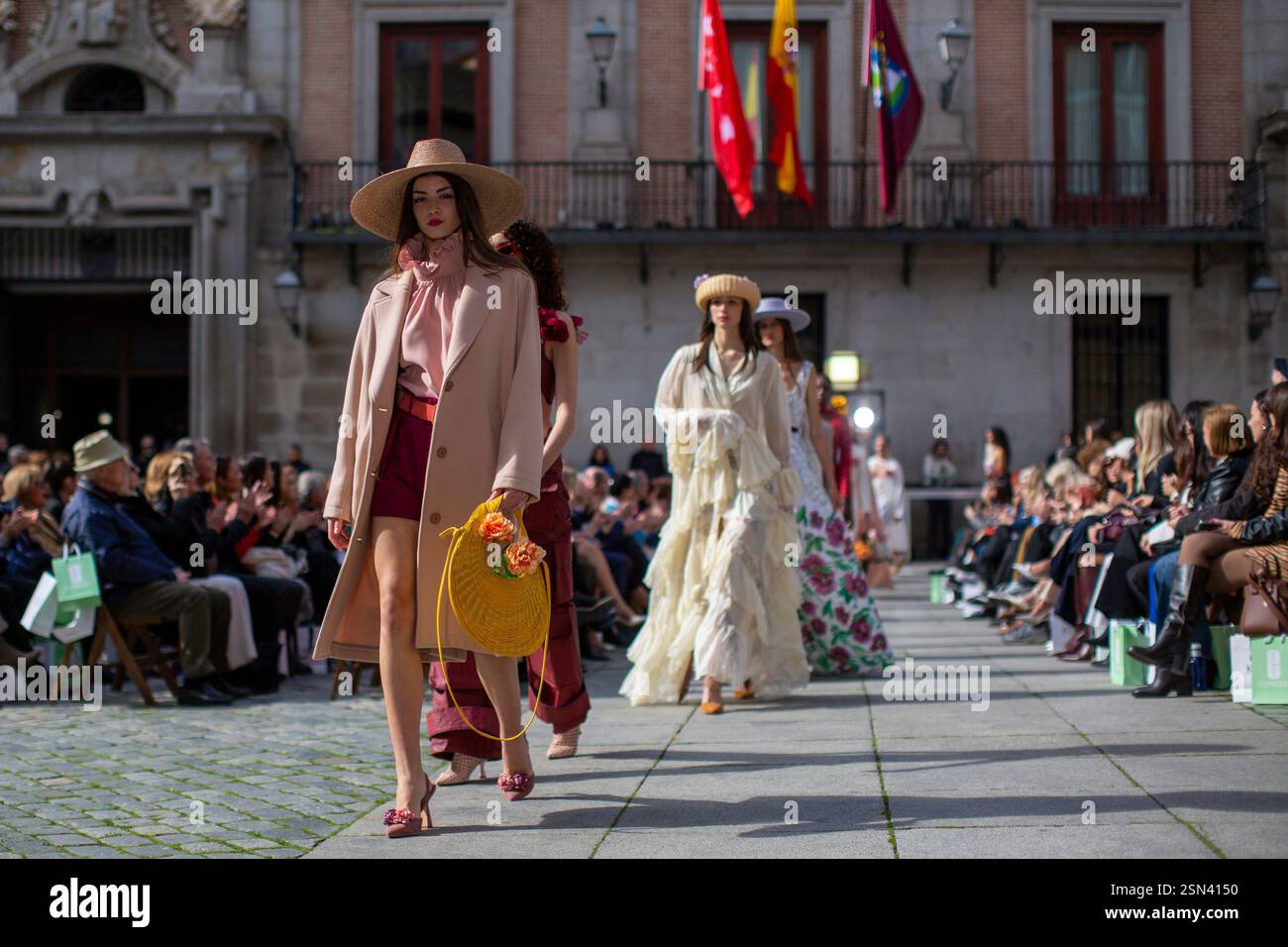 Centre commercial de signature hi-res stock photography and images - Alamy