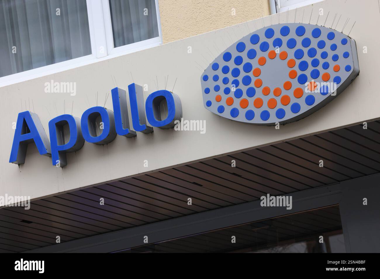 Apollo Filiale in Siegen. Apollo Logo. Apollo Optik am 13.02.2025 in ...