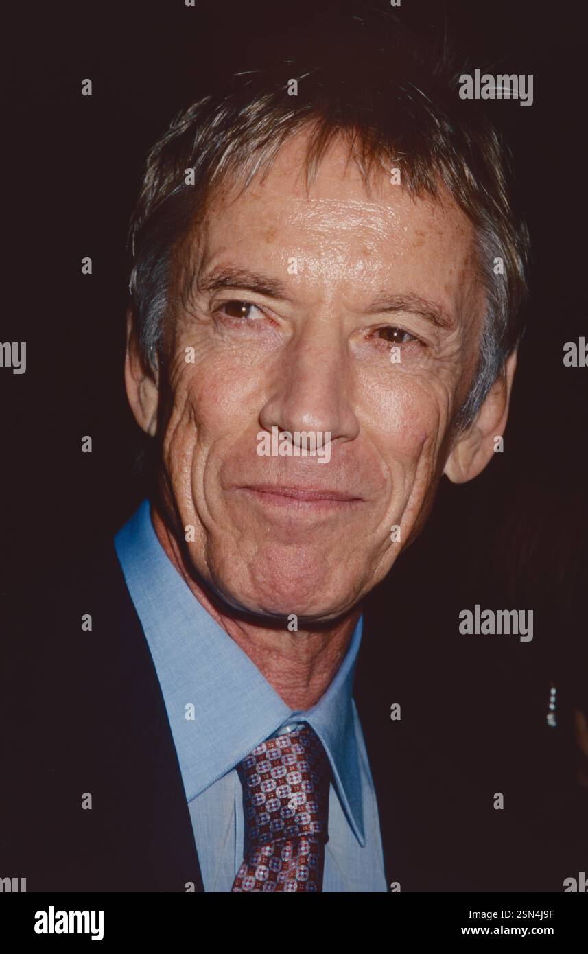 Scott Glenn attends the premiere of "The Shipping News" at the Ziegfeld ...