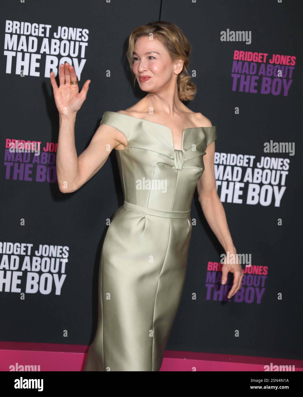 February 13, 2025, New York, New York, USA: Actor RENEE ZELLWEGER seen ...