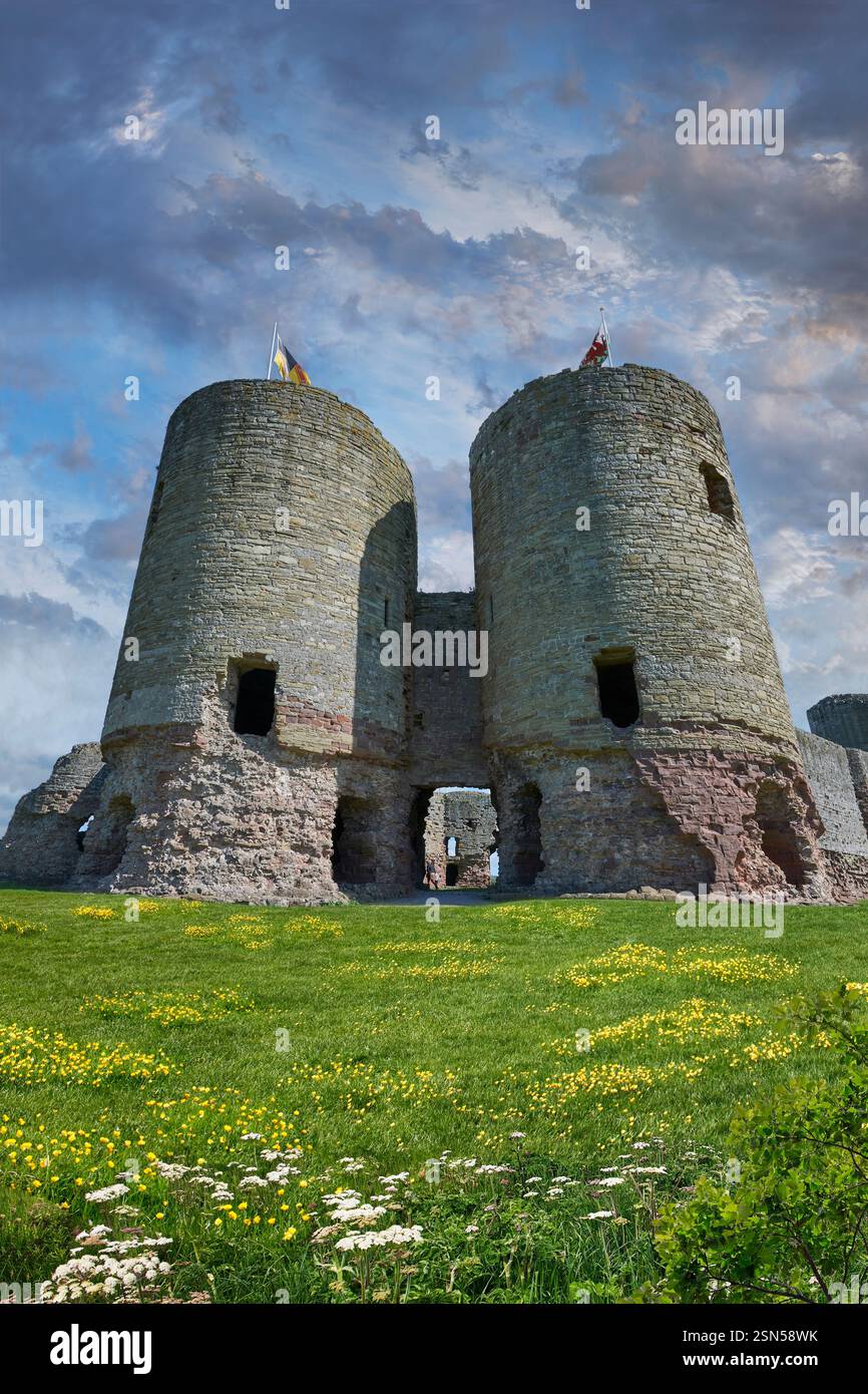 Photo of Rhuddlan Castle (Castell Rhuddlan), Rhuddlan, Denbighshire ...