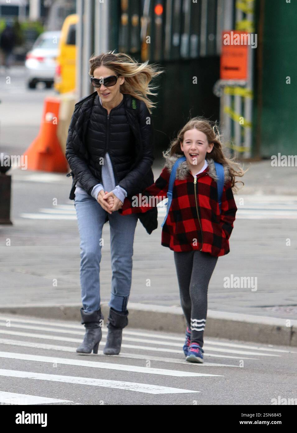 Actress Sarah Jessica Parker walks her daughter Marion Broderick to ...