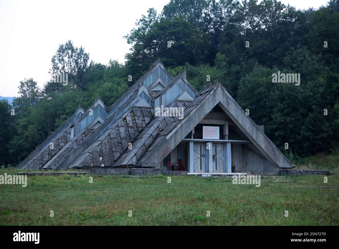 Memorial House, part of the Battle of Sutjeska Memorial Monument ...