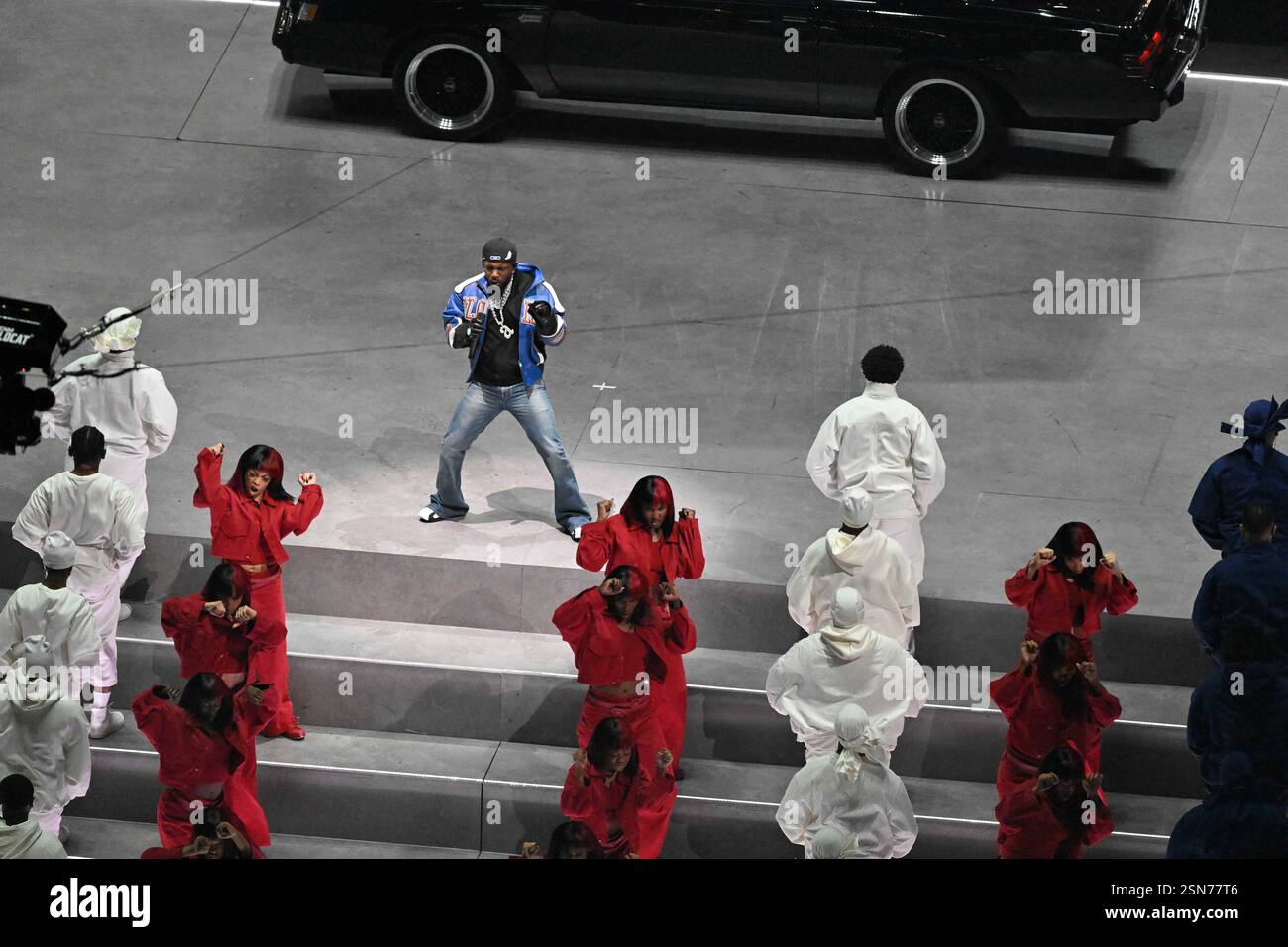 Caesars Superdome. 9th Feb, 2025. New Orleans LA; Kendrick Lamar ...