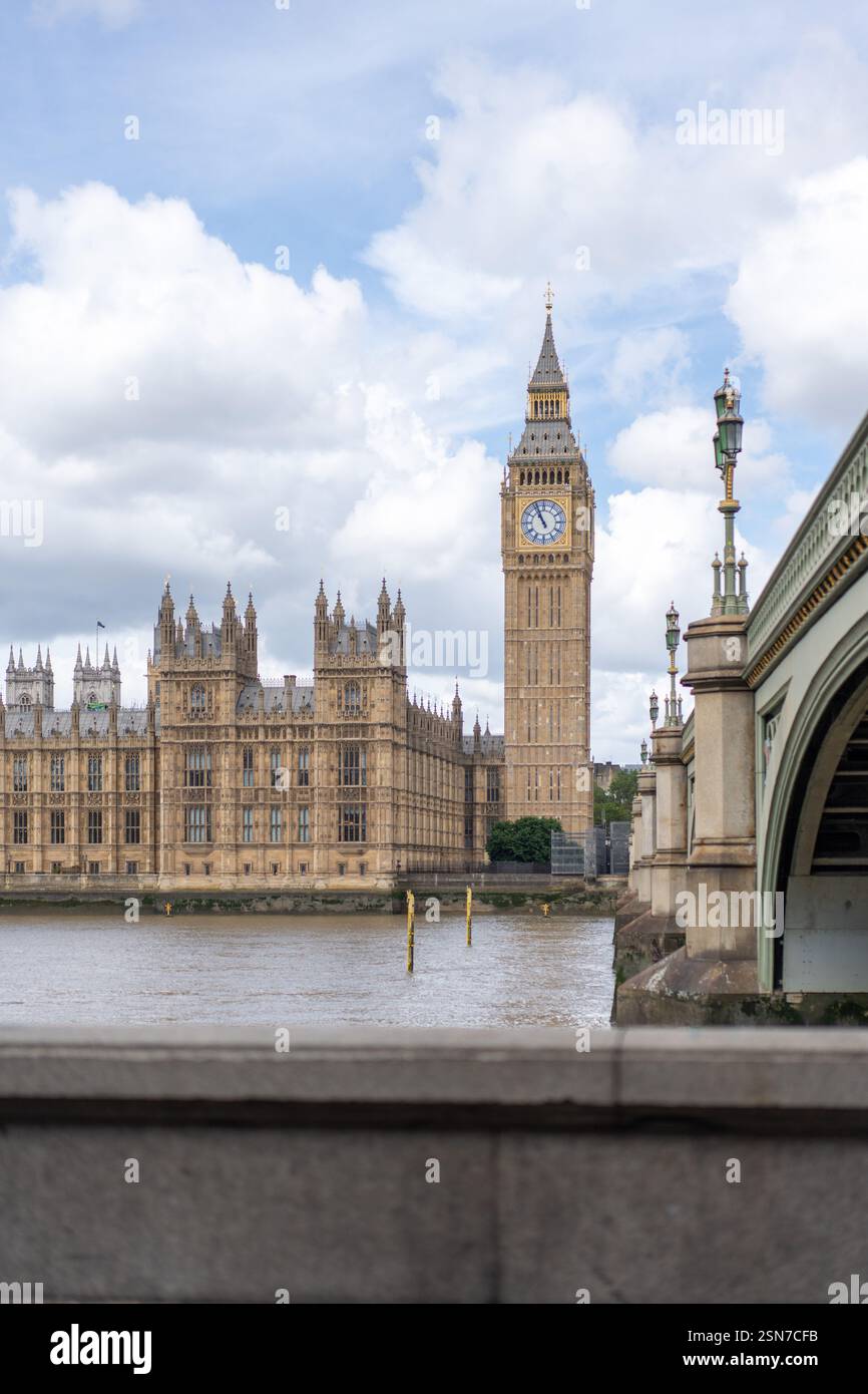 This shot captures an innovative photography angle for tourists in London, using the tunnel arch ...