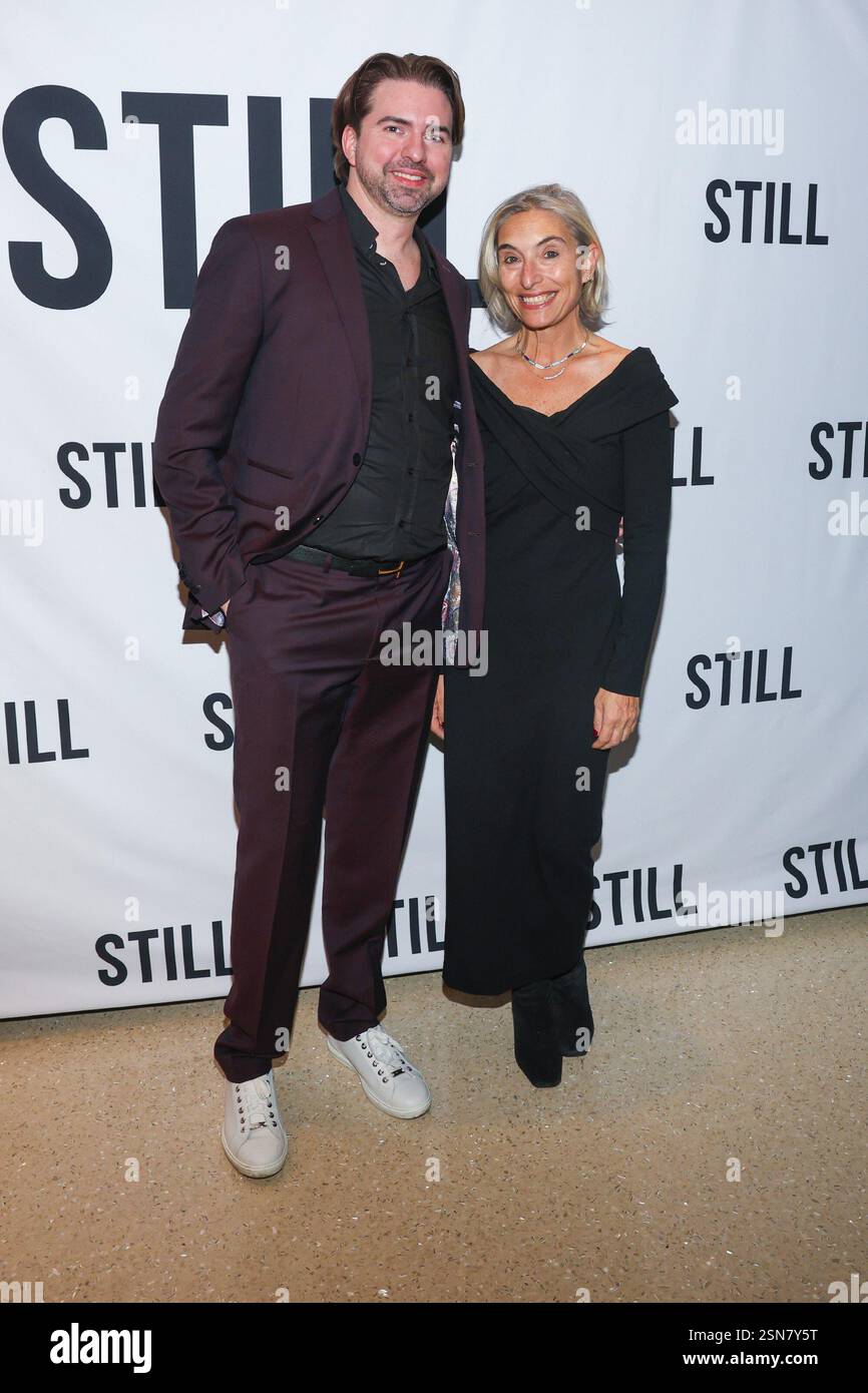 Jennifer oxman hi-res stock photography and images - Alamy