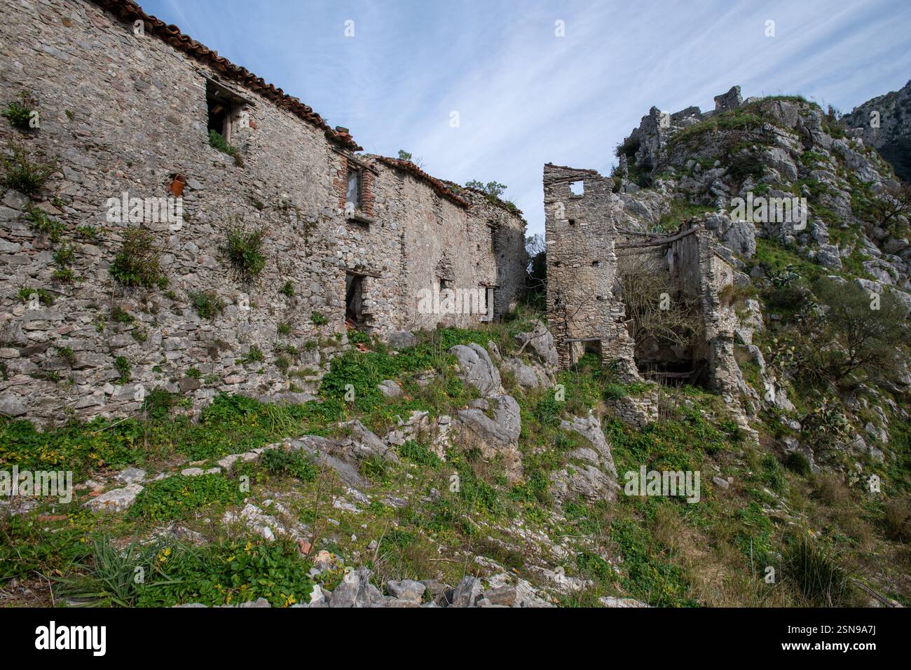 Borgo medioevale di San Severino di Centola, Parco Nazionale del ...