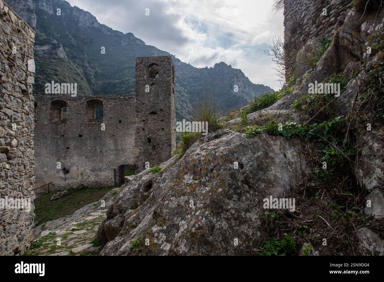 Borgo medioevale di San Severino di Centola, Parco Nazionale del ...