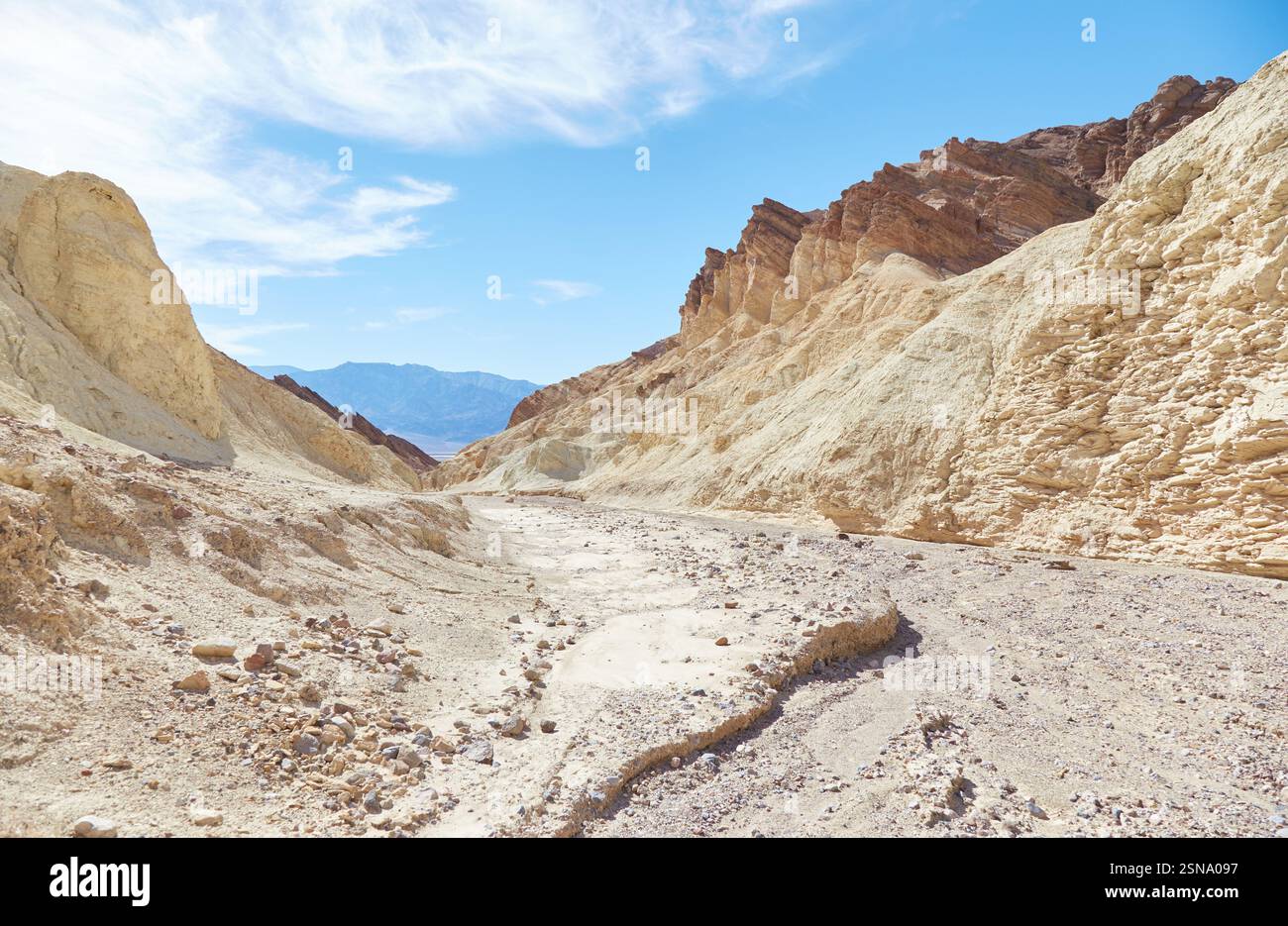 California's Death Valley National Park is the hottest and driest place ...