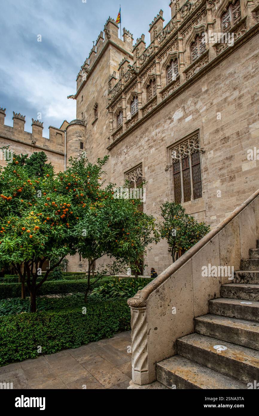 Monumento della spagna hi-res stock photography and images - Alamy