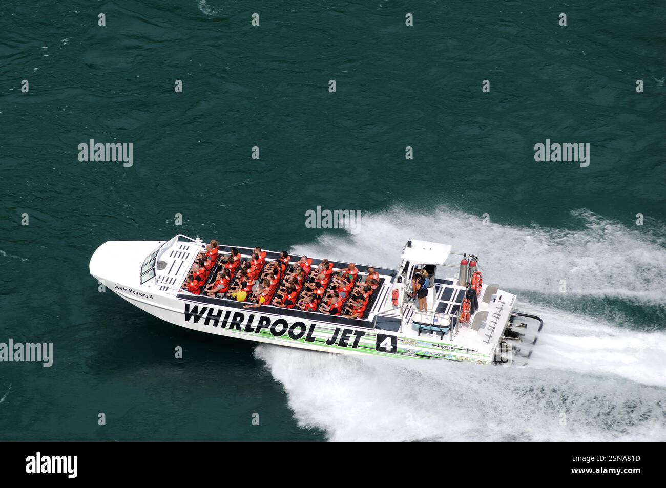 "Whirlpool Jet" boats passing the power stations below the Queenston ...
