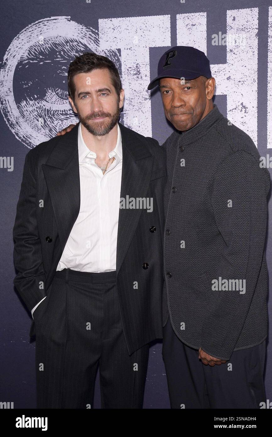 Ny. 10th Feb, 2025. Denzel Washington, Jake Gyllenhaal Photo Call for ...