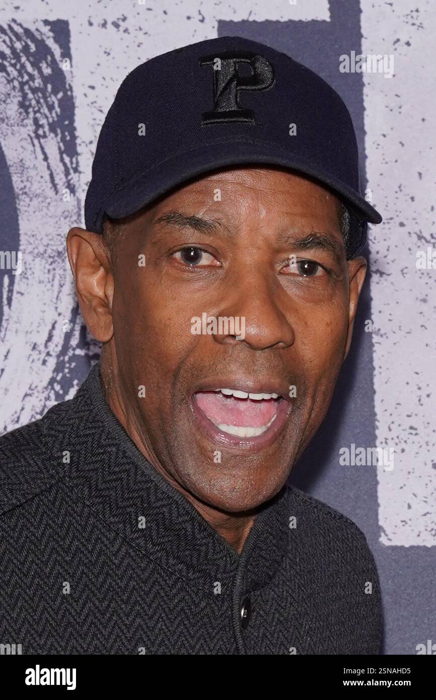Ny. 10th Feb, 2025. Denzel Washington Photo Call for OTHELLO Broadway ...