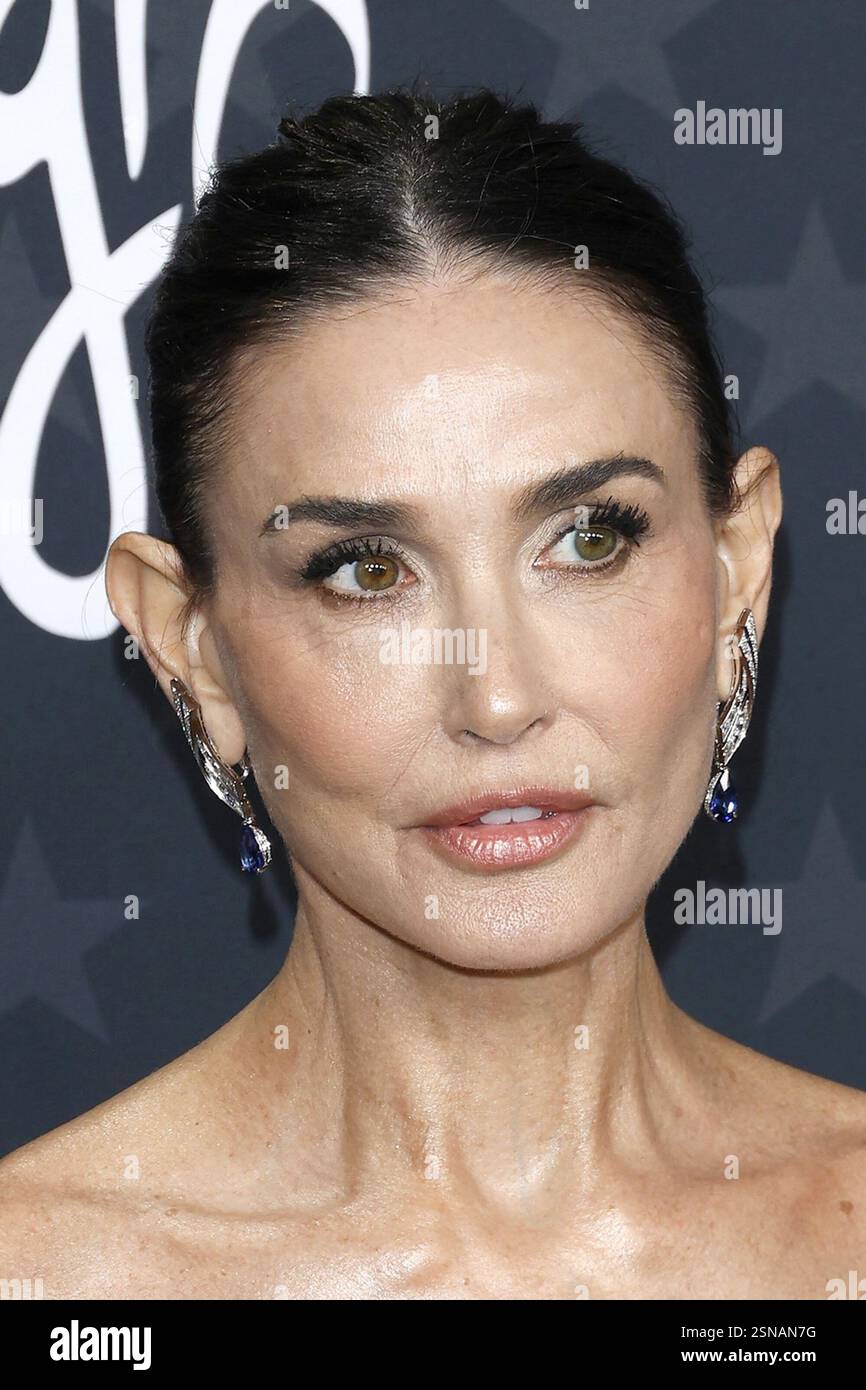 Ca. 07th Feb, 2025. Demi Moore at arrivals for The Critics Choice ...